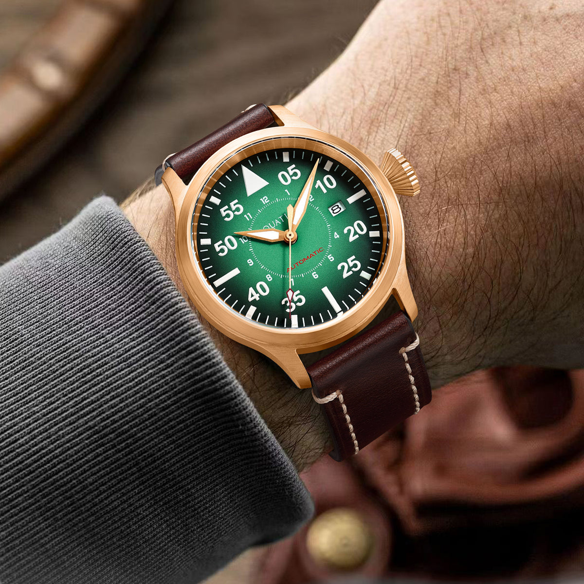 Explore Nature's Hues: Gradient Green Dial Automatic Pilot Watch – AQUATICO
