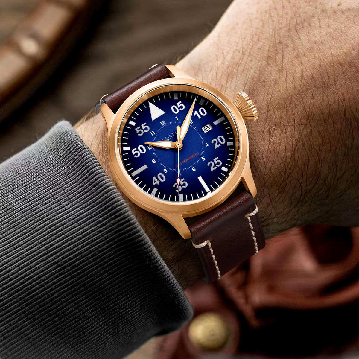 Discover the Elegance: Gradient Blue Dial Automatic Pilot Watch | Your ...