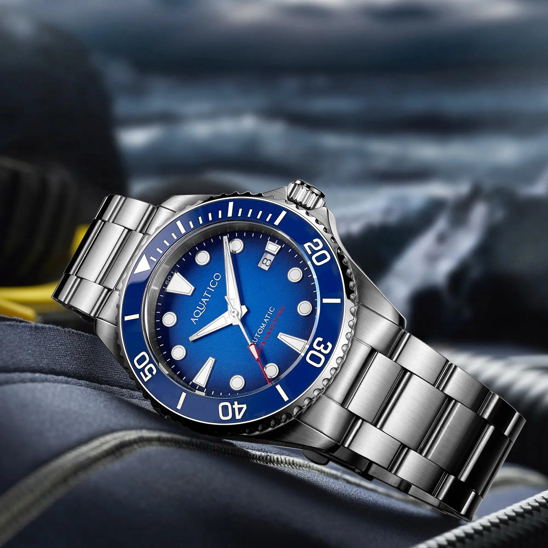 best dive watches under 500 – AQUATICO